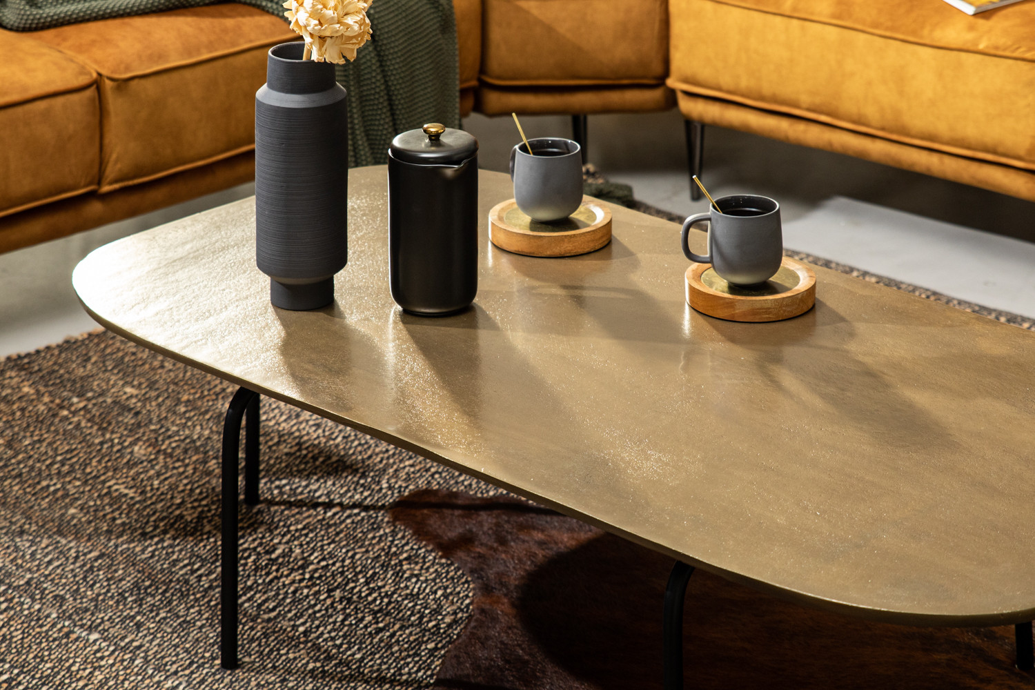 Araria Coffee Table | Cielo