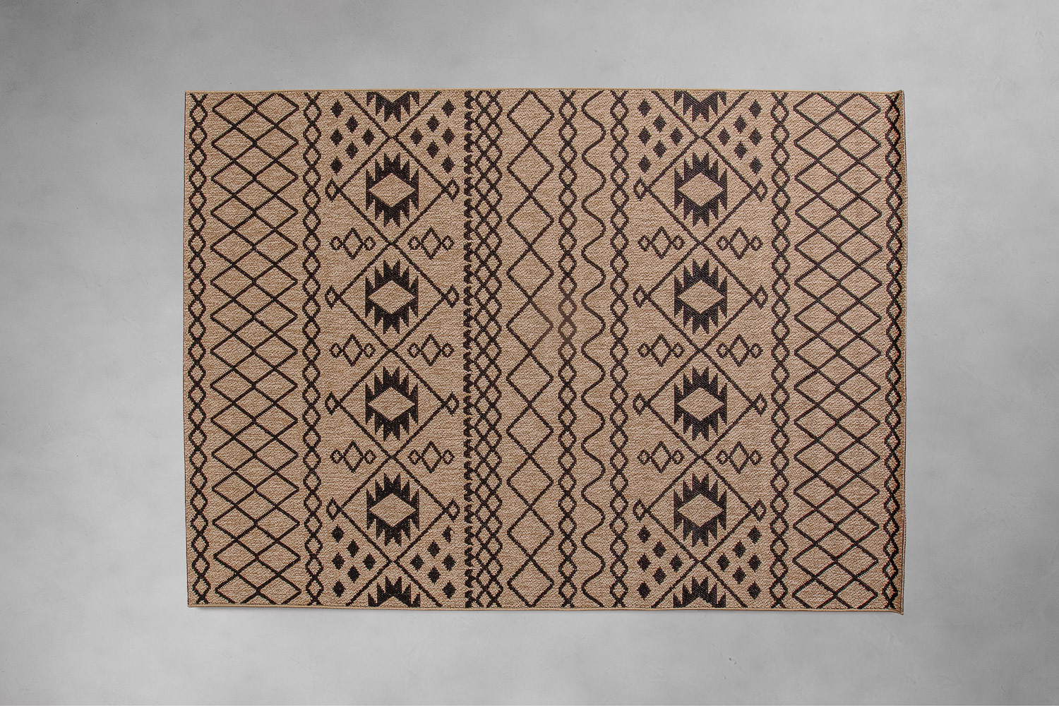 Ziyah Rug - Natural Outdoor Rug with Contemporary Patterns | Cielo