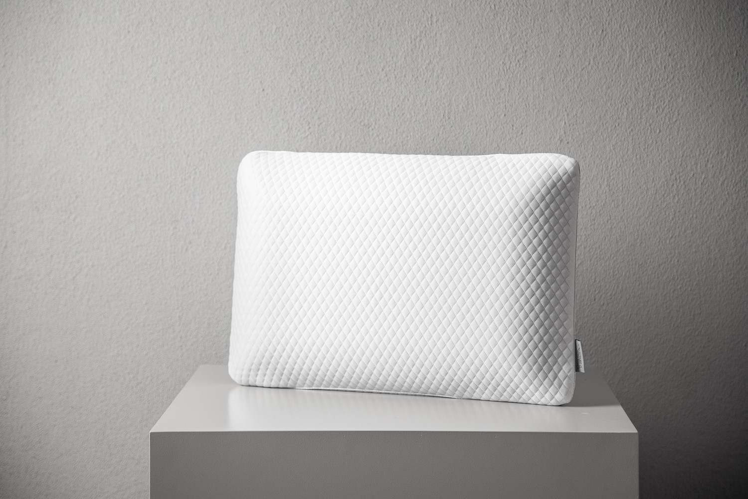 Eclipse Memory Foam Pillow For Sale | Cielo