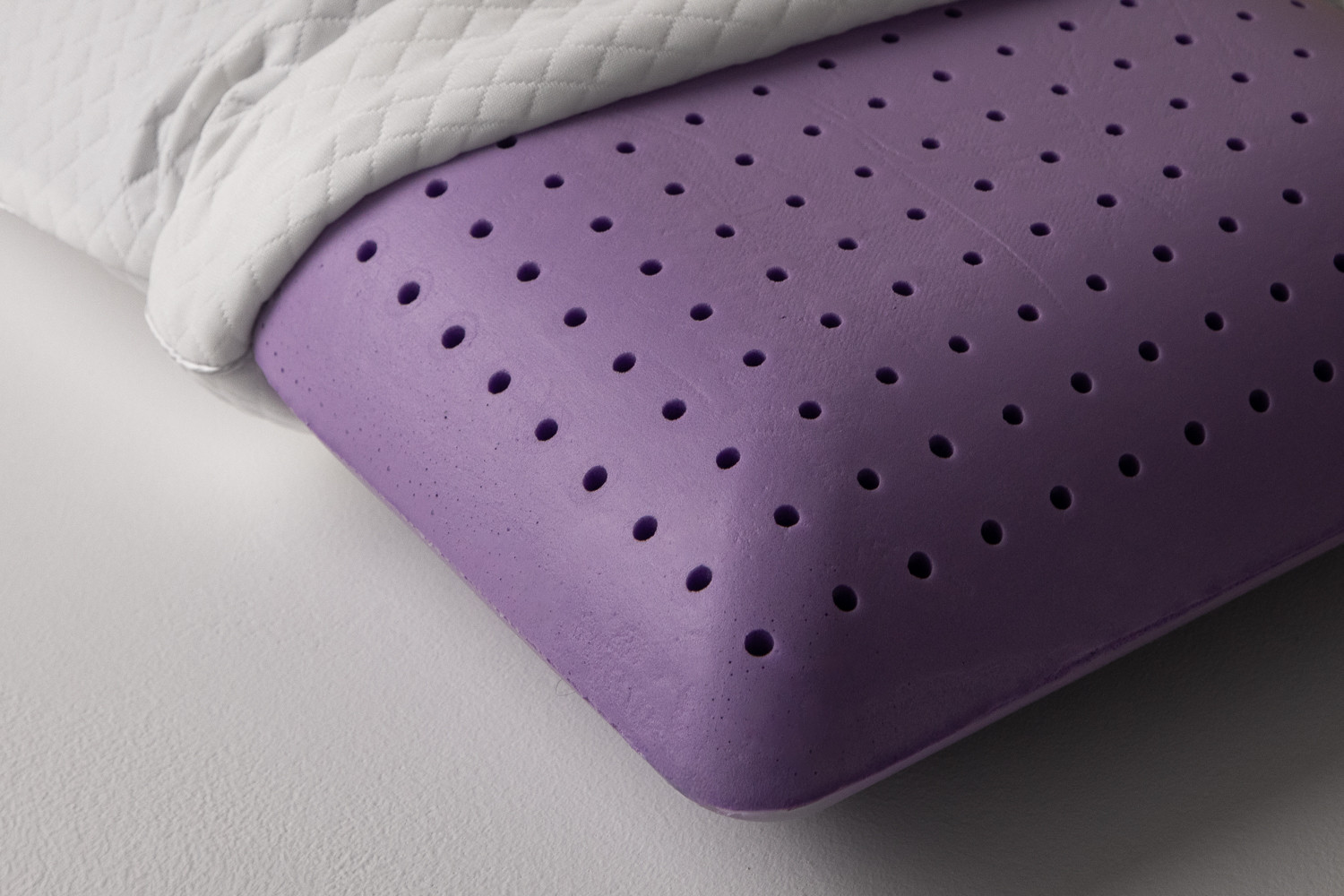 Eclipse Memory Foam Pillow For Sale | Cielo