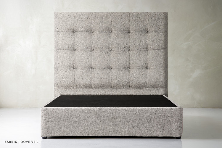 Cielo Red Sale | Beds