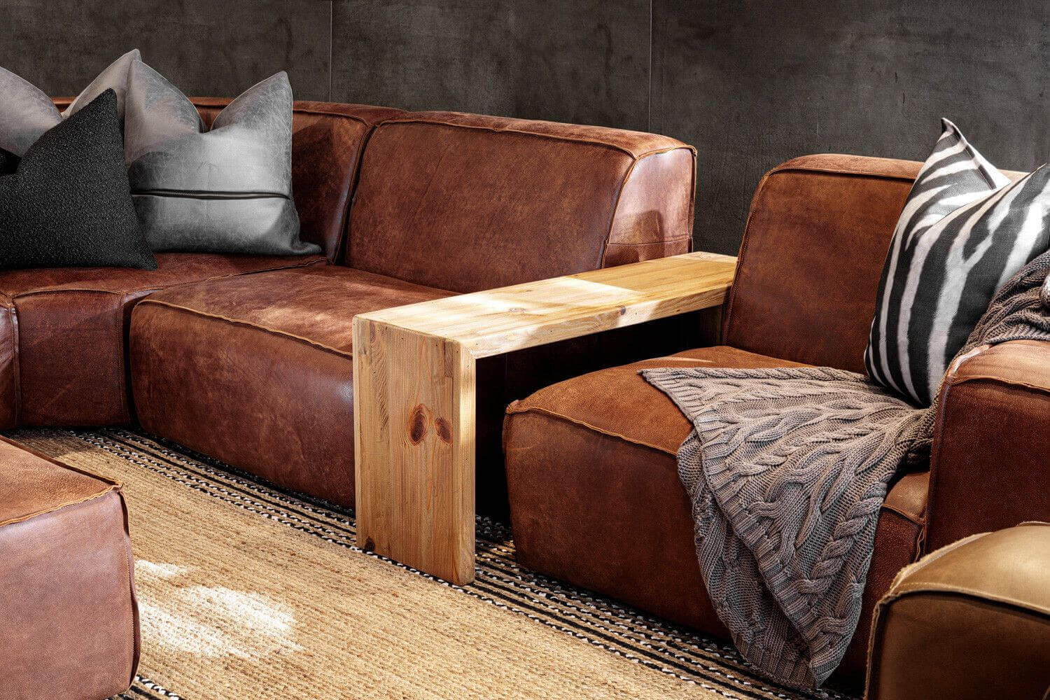Lior Coffee Table For Sale | Cielo