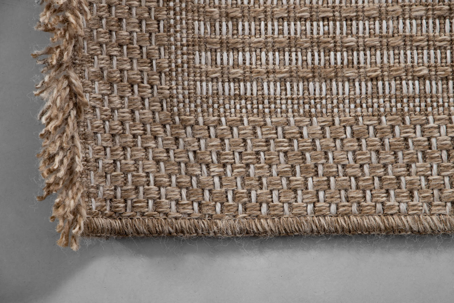 Tanith Patio Rug Medium For Sale | Cielo