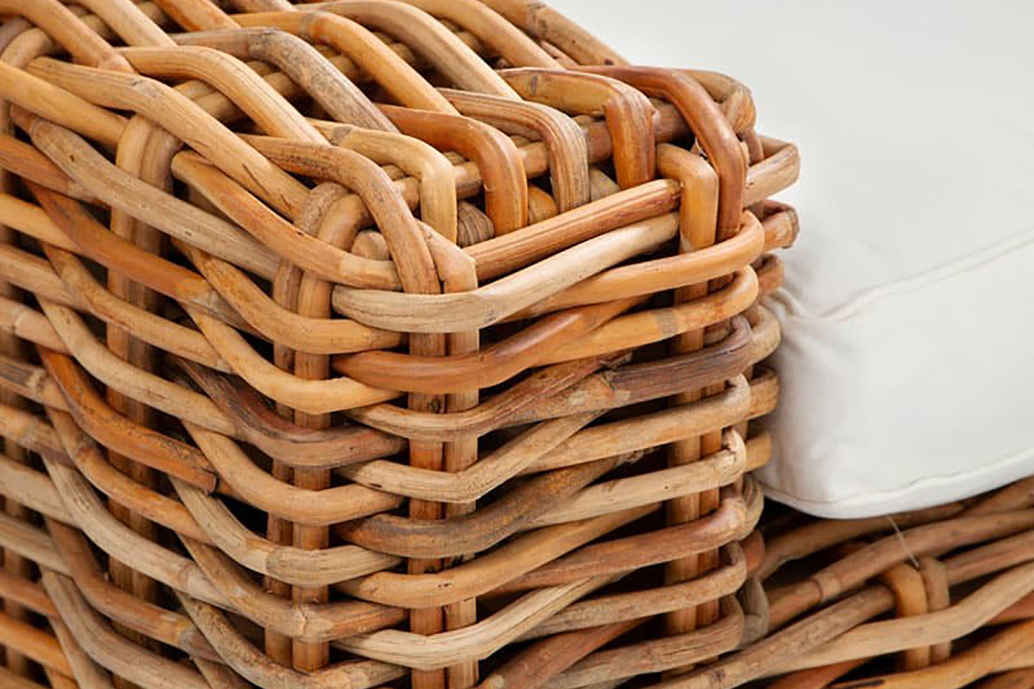 Portland 3-Seater Patio Couch | Cielo