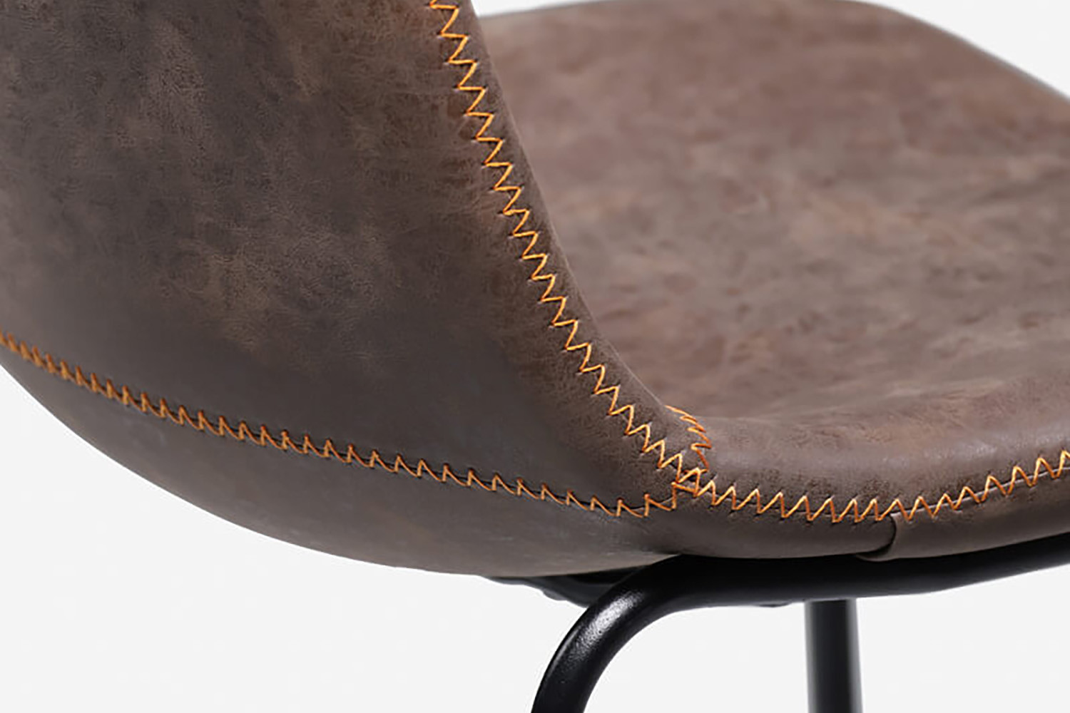 Lazera Bar Table + Halo Bar Chairs - Ginger | Cielo