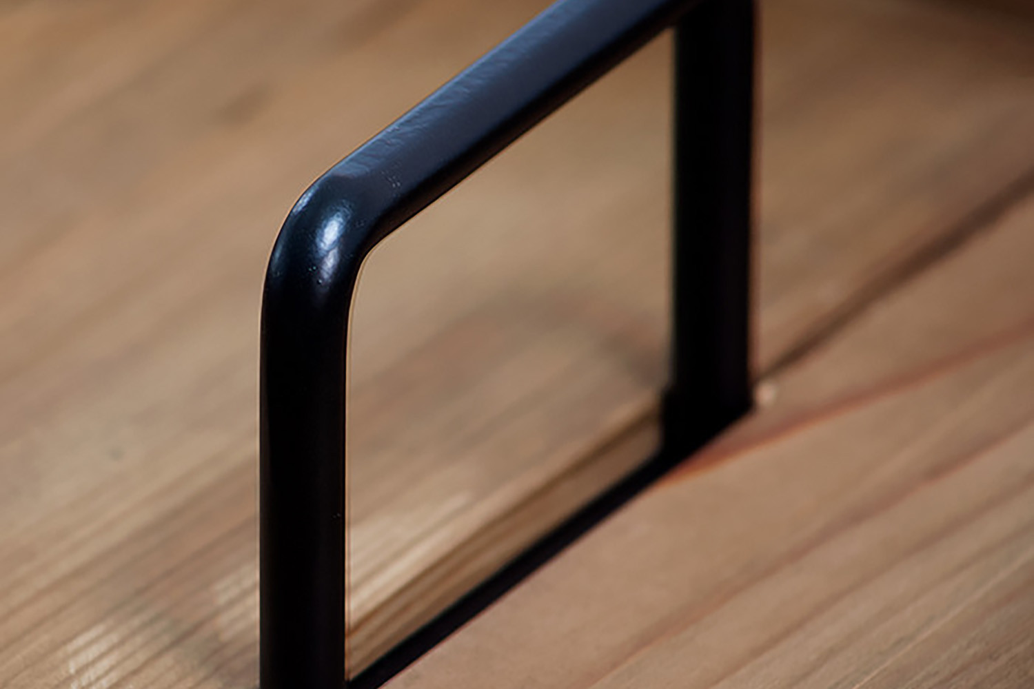 Legacy Tripod Side Table | Cielo